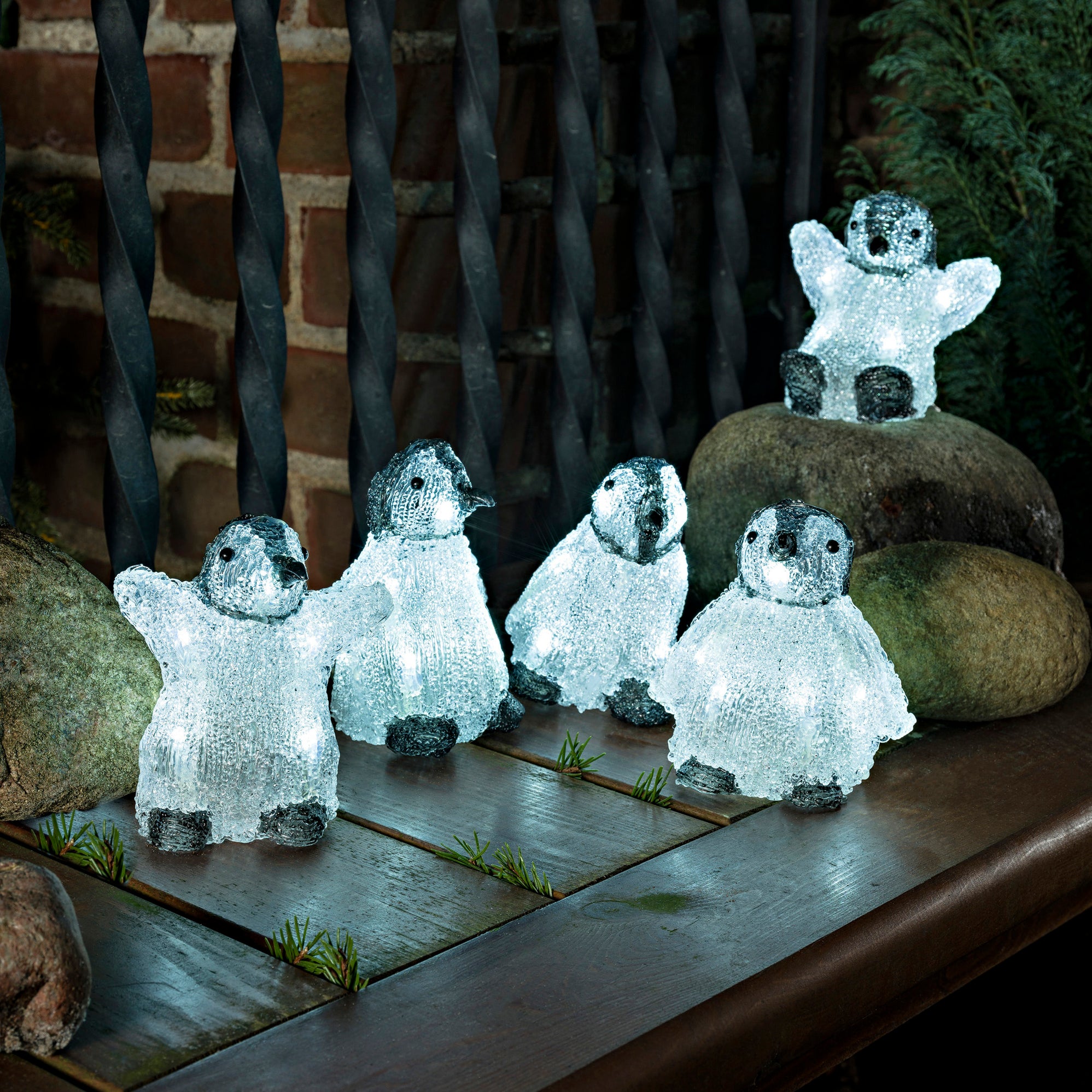 LED-Deko, -Kerzen & -Figuren — LEDs.de