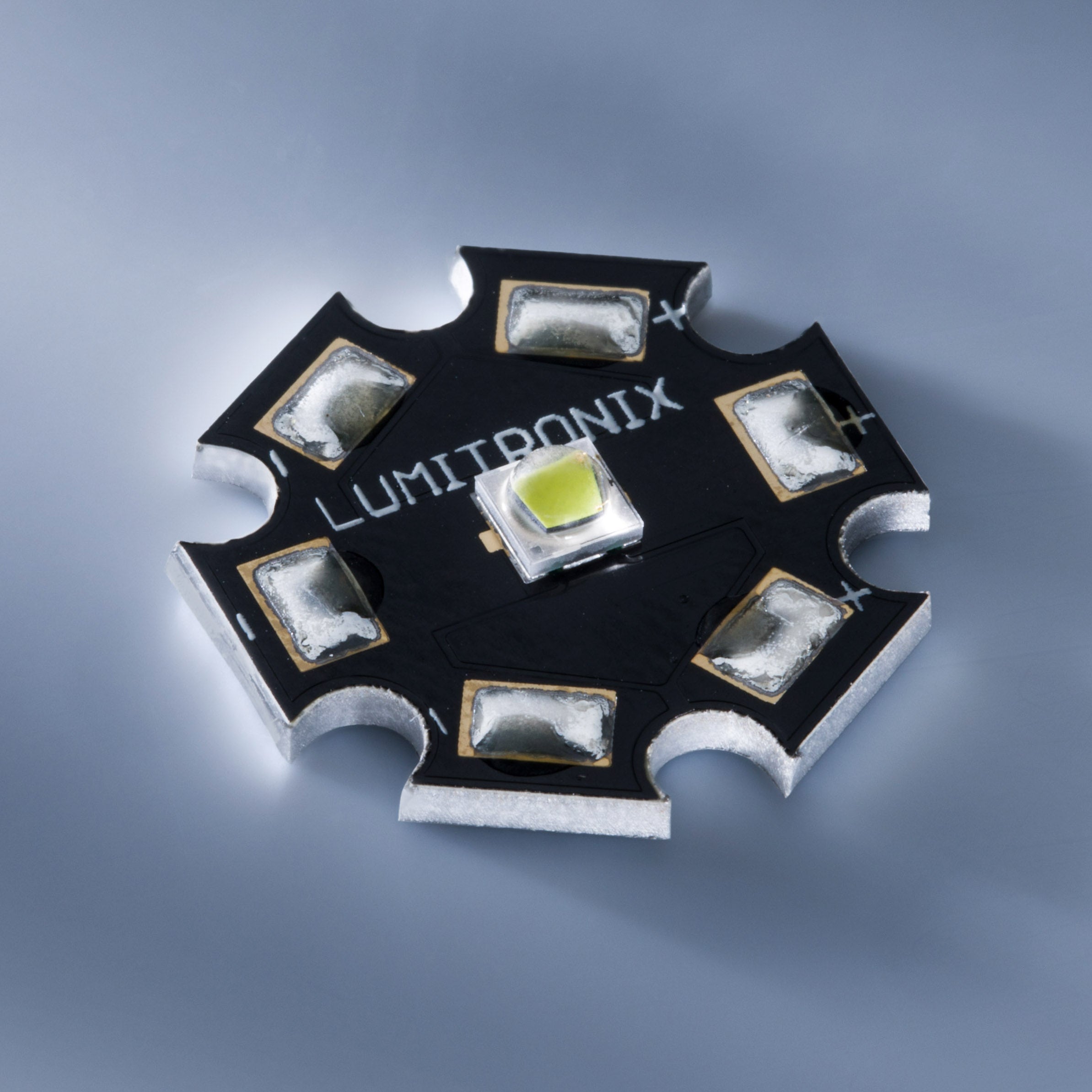 Cree XP-E2 SMD-LED, 45lm, blau • LEDs auf Stars / Miniplatinen bei LEDs.de
